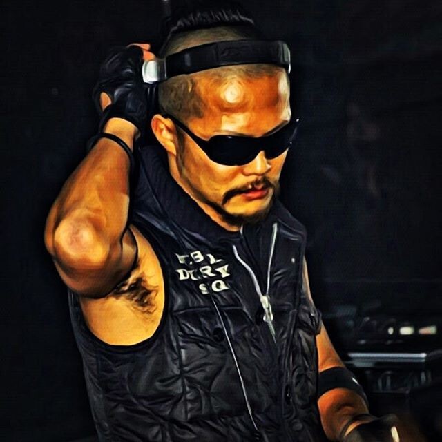 DJ OZAWA a.k.a. 和音都 | Zaiko