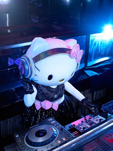 DJ Hello Kitty | Zaiko